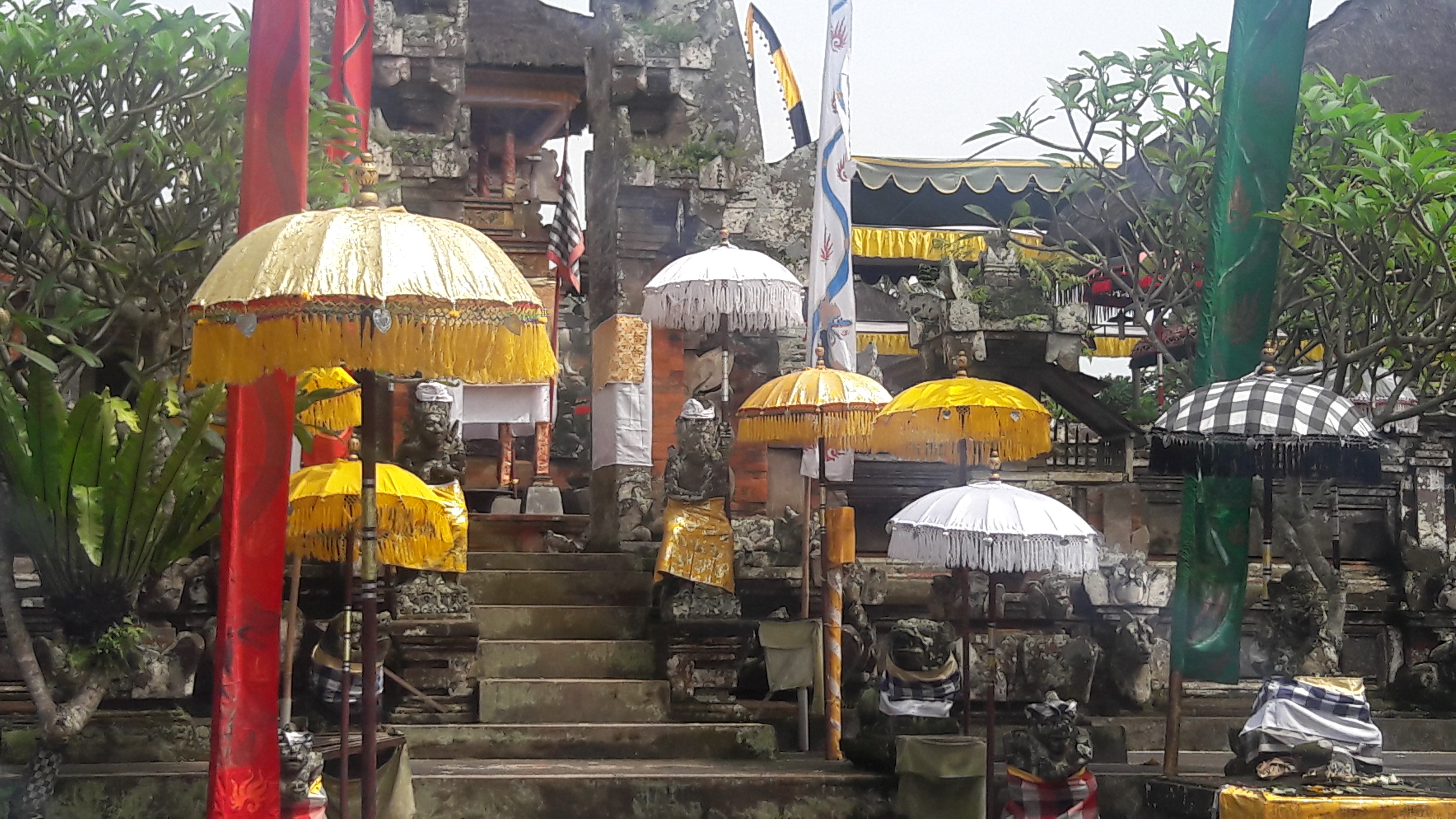 Balinese Temple – Seminyak Tour Driver Bali – Authorized and Registered ...